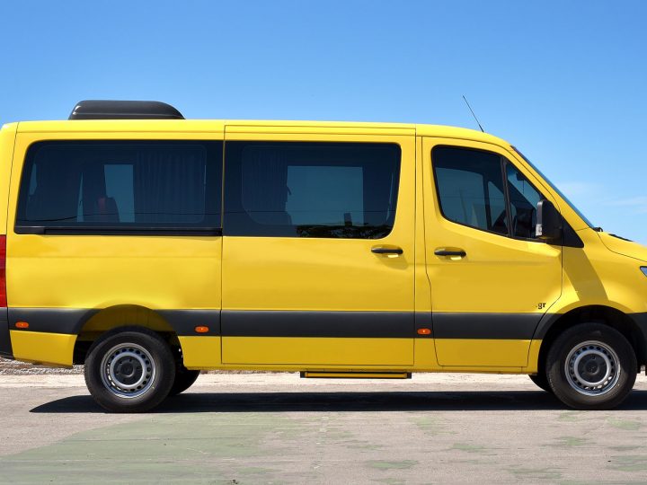 Mercedes Benz Schooline - Nikas Buses